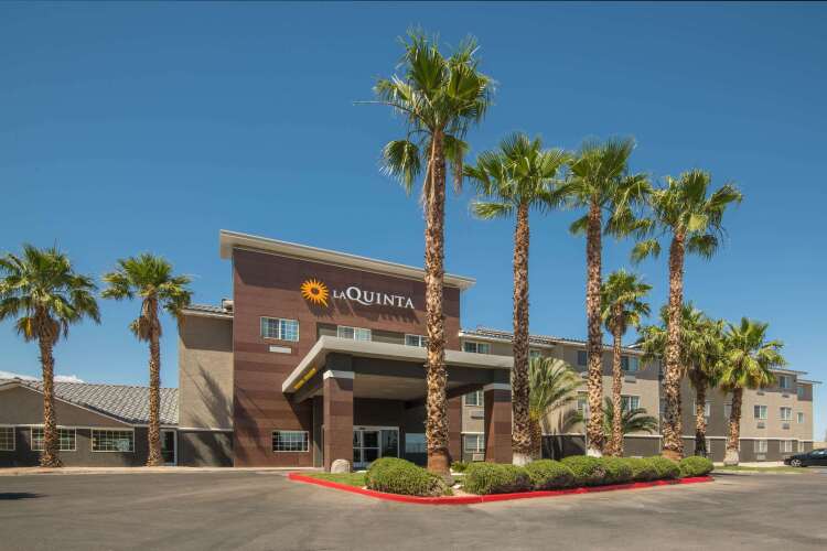 La Quinta Inn & Suites By Wyndham Las Vegas Nellis - North Las Vegas, NV