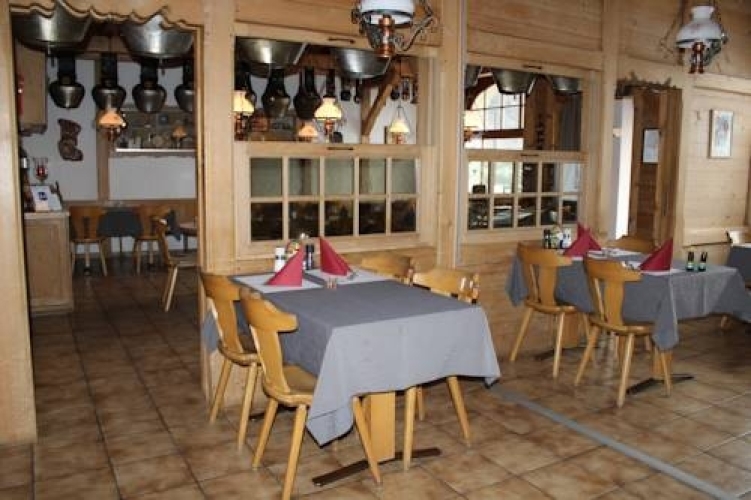 The Aarburg Hotel & Café - Interlaken