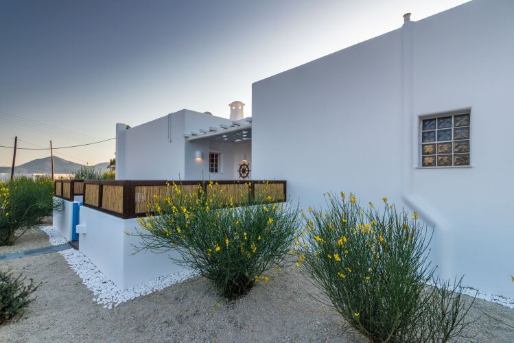 Eiriana Luxury Suites - Milos