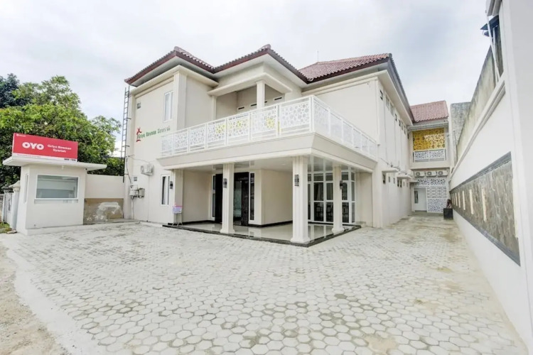 Hotel O Sukarame Near Imanuel Hospital Way Halim Formerly Hotel Griya Bawean - Bandar Lampung