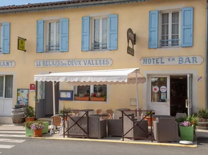 Hotel Le Relais Des Deux Vallees - Tarn