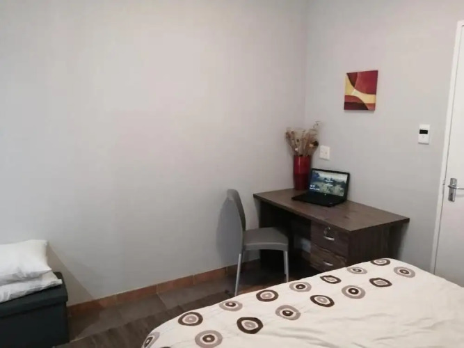 Farm View Guest House - East London