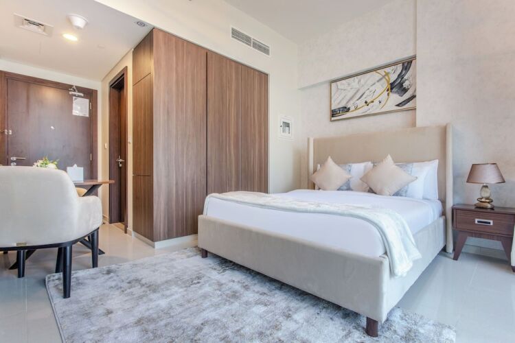 Staycae Holiday Homes - Vera - Dubai