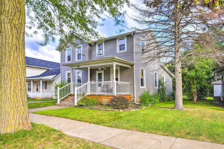 'Sweetwater Hideaway' - Blocks To Lake Erie! - Fremont, OH