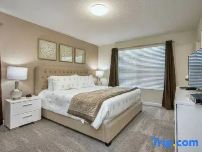 Storey Lake  6 Bedroom Vacation Home 4712 - Kissimmee, FL