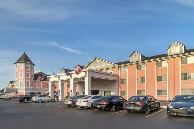 Best Western Greenfield Inn - Detroit, MI