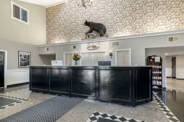 Black Bear Inn, Ascend Hotel Collection - Old Town, ME
