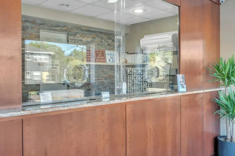 Bentley Motel - Elizabeth, NJ