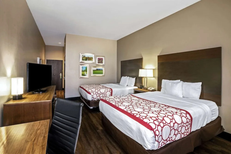 La Quinta Inn & Suites By Wyndham Tuscaloosa University - Tuscaloosa, AL
