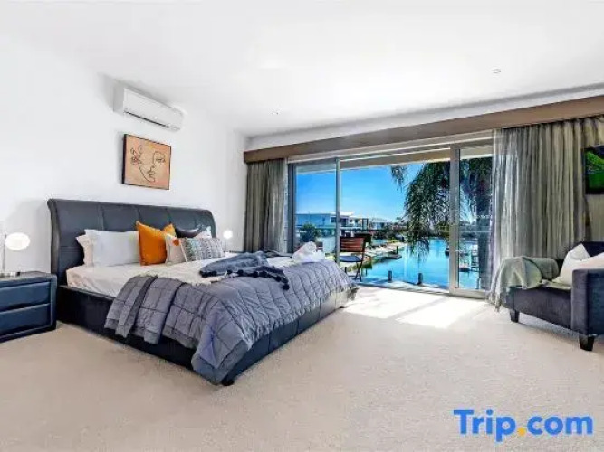 Tropical Dreaming (Heated Pool) - Broadbeach