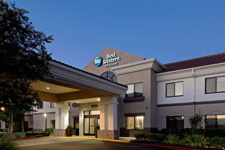 Best Western Valencia/six Flags Inn & Suites - Santa Clarita, CA