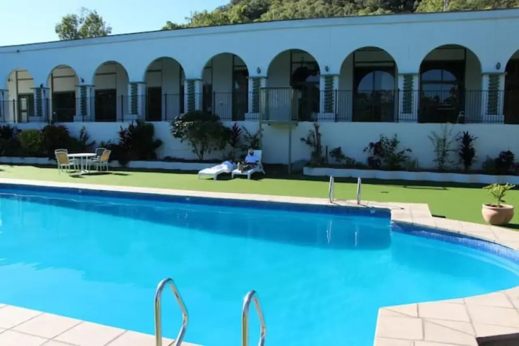 Affordable Island Escape! Queen Studio, Nelly Bay - Townsville