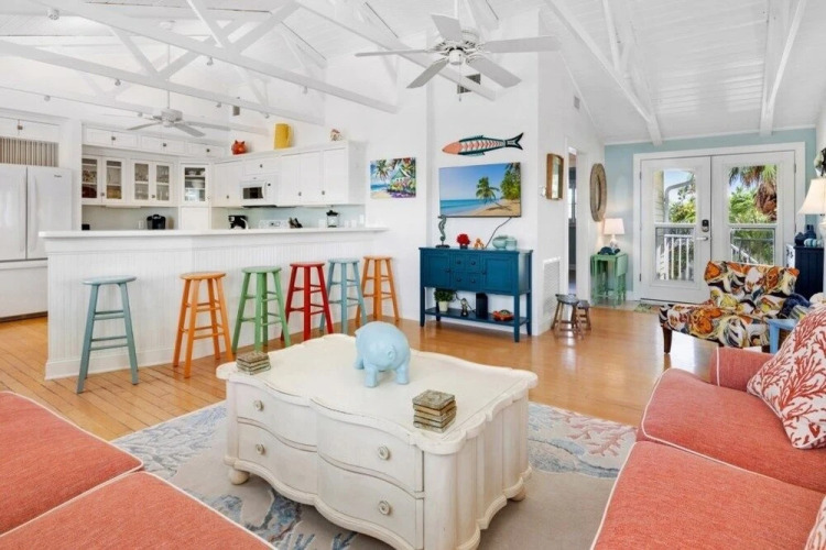 Turtle Cottage 3 Bedroom Home By Redawning - Captiva, FL