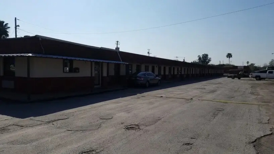 Budget Inn - Edinburg, TX