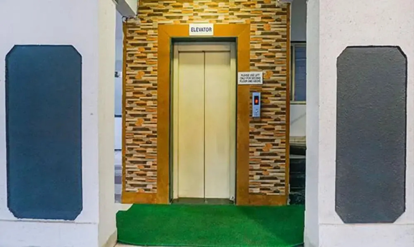 Fabhotel Grandeur - Pune