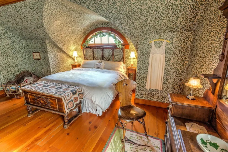 Round Barn Farm B & B Event Center - Red Wing, MN