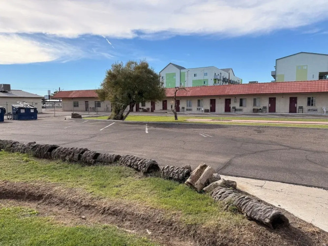 Del Rio Hotel O Near Mesa Downtown - Mesa