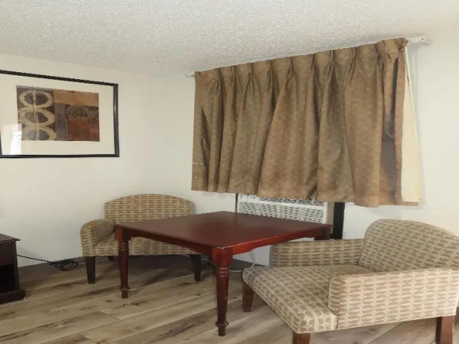 Triangle Inn Motel - Evansville, IL