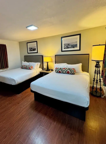 Budget Motel - Gilroy, CA