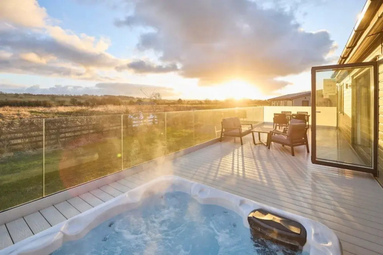 Host Stay Hazelwood Deluxe Lodge - ヘクサム