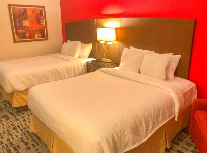 American Inn And Suites Ferndale - Oak Park, MI