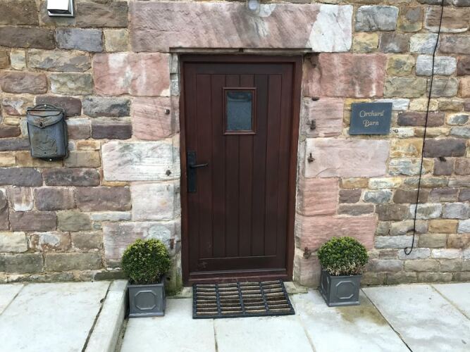 2 Bed Barn Alton Towers Chatsworth Polars Peaks - Derbyshire