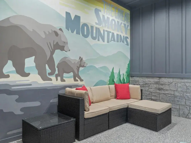 Bear Elegance By Smoky Cove Resort - Tennessee