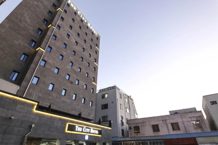 The City Hotel - Jeongeup-si