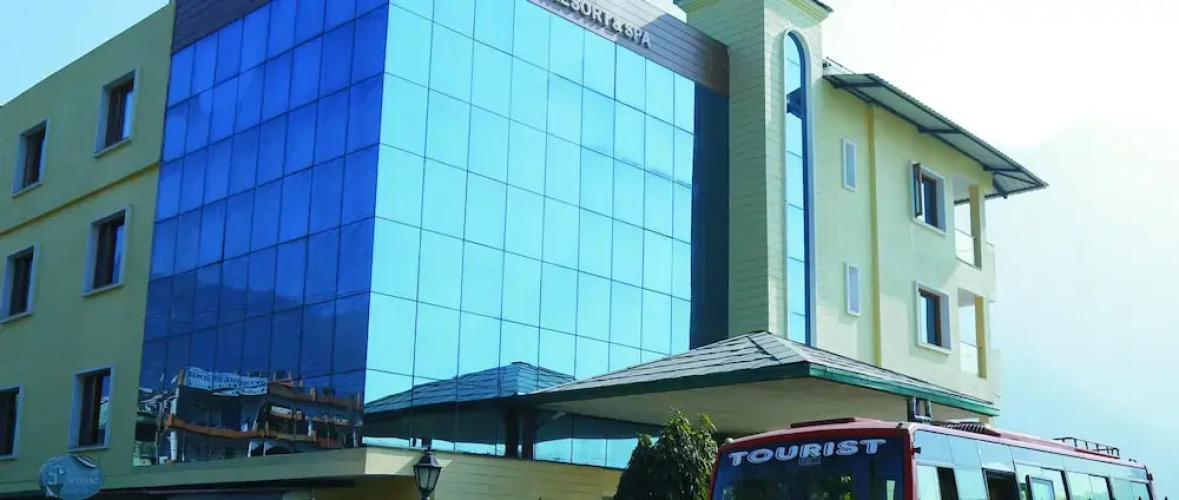 Hotel Divine Resort And Spa - リシケシュ