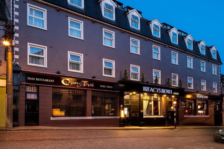 Treacy's Hotel - Leinster