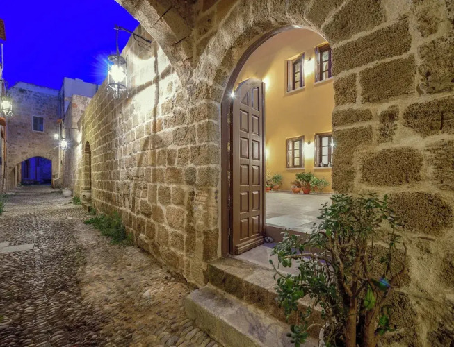 Spanish Knights Inn - Rhodes