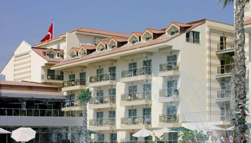 Grand Pearl Beach Resort And Spa - Side