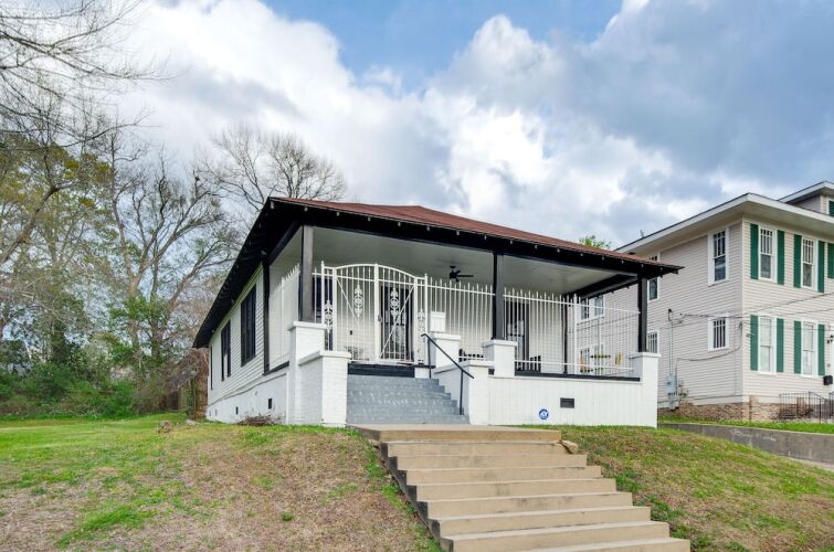 Stylish Home ~ 2 Mi To Jackson State & Belhaven! - Robinhood, MS