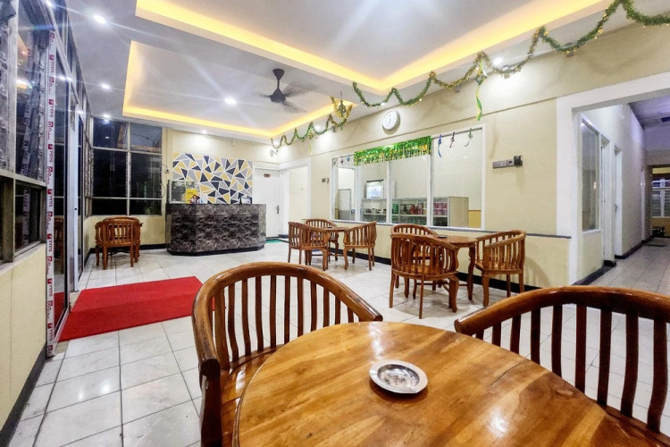 Reddoorz Syariah Near Pelabuhan Sri Bintan Pura Tanjungpinang - Bintan Island