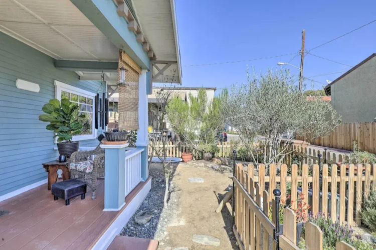 Charming Craftsman Bungalow With Garden & Hot Tub! - Orange, CA