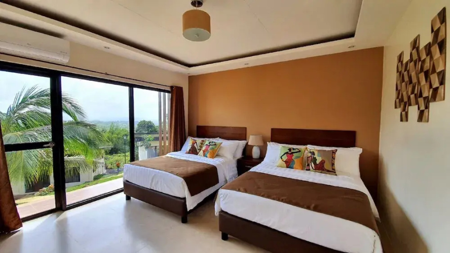 Spacio Caliraya B&b - Lumban