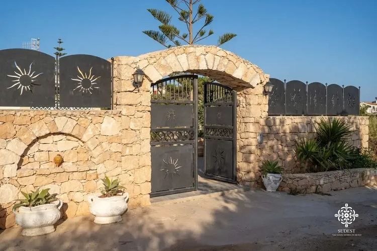 Borgo Marino Beach Residence - Lampedusa