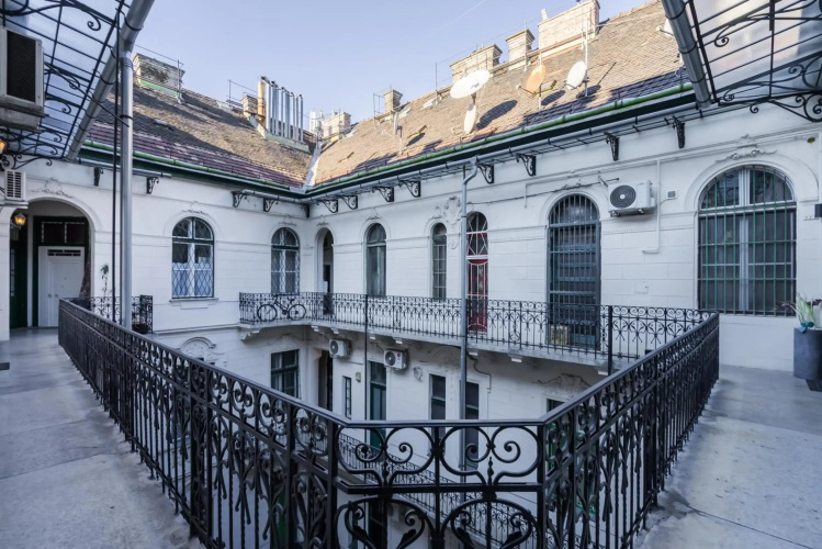 Bpr R20 Studio Home With A/c - Budapest