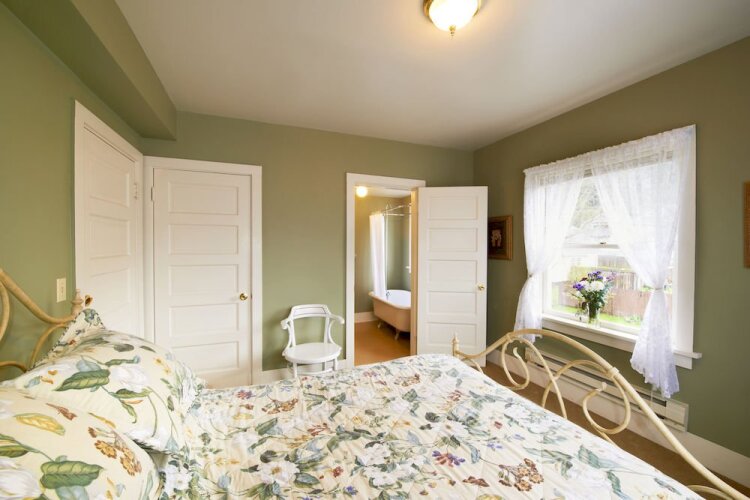 Scotia Lodge - Ferndale, CA