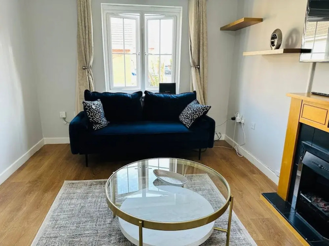 Corby Homely Stay Home Away From Home - Corby
