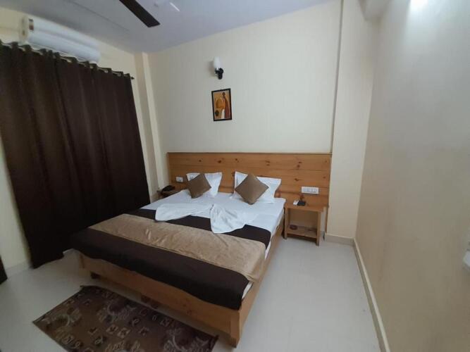 Hotel Krishna Rishikesh - Rishikesh