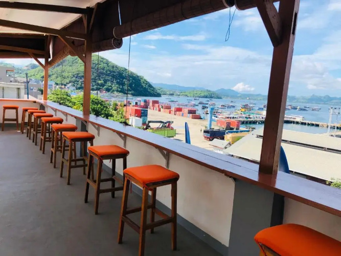 Blue Ocean Hotel - Labuan Bajo