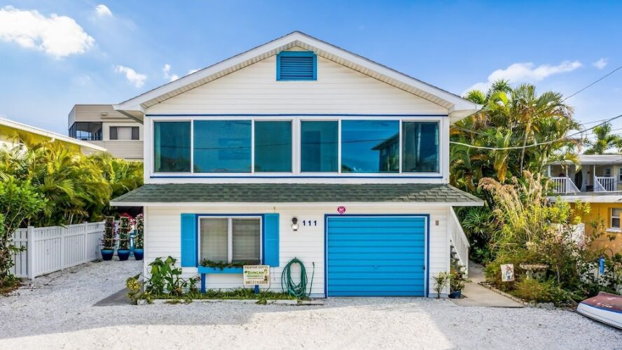 Seahorse Suite 1 Bedroom Villa By Redawning - Cortez Beach, FL