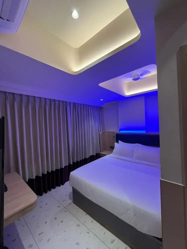 Indie Stays Nesco Goregaon - Mumbai