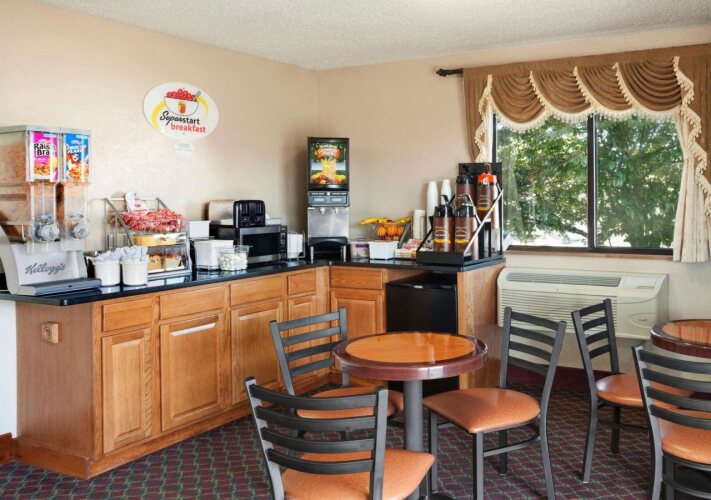 Quality Inn - Sylvan Beach, NY