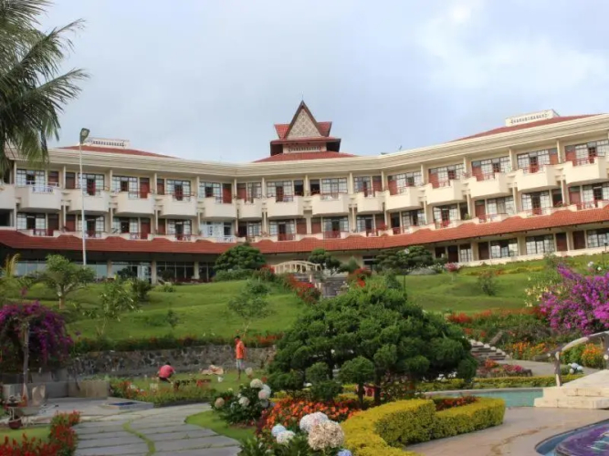 Sinabung Hills Resort - North Sumatra