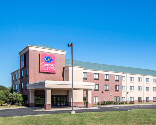 Comfort Suites Speedway - Kansas City - Kansas City, KS