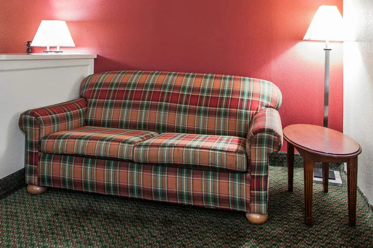 Quality Inn & Suites Outlet Village - Reading, PA