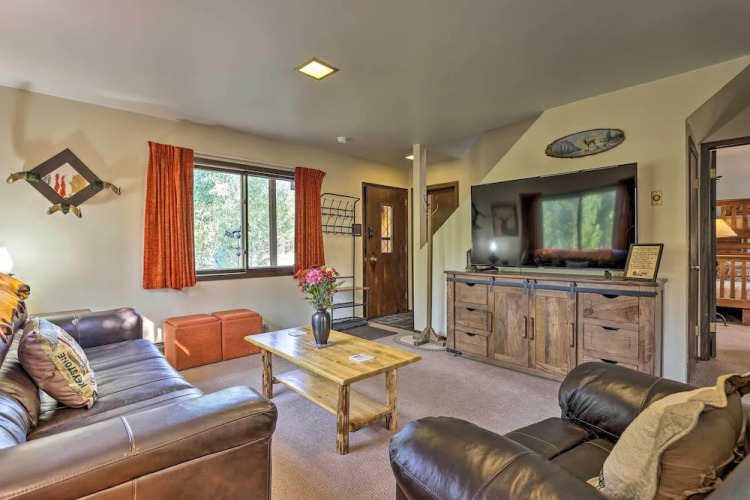 Walk To Town: Updated Frisco Cabin W/ 2 Decks! - Silverthorne, CO