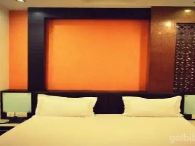 Hotel Just 9inn - Lucknow